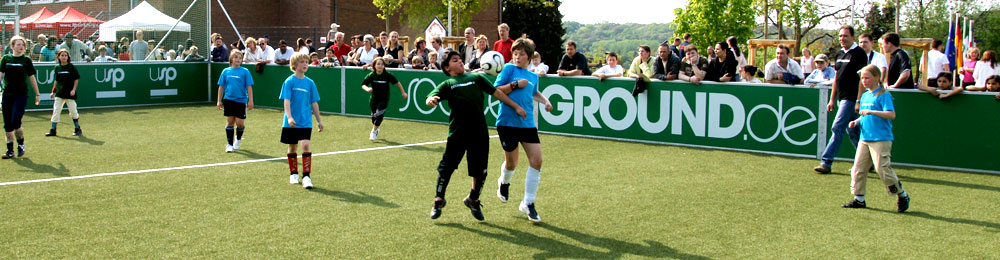 Fan Activation on Soccer Mini-Pitch - Pro Clubs using Soccer Mini ...